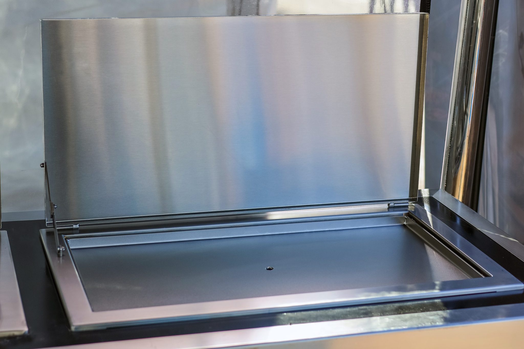 Deluxe Electric Built-In BBQ | Indoor Outdoor 240V Australia