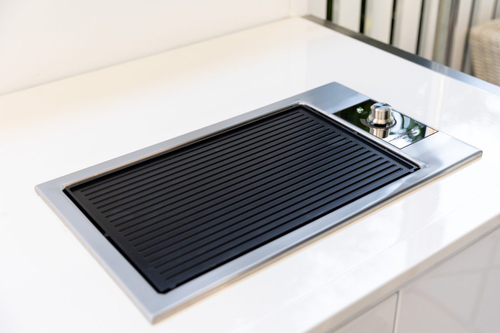 Eclipse Electric BBQ | Built-in | 240V, 1400W indoor outdoor